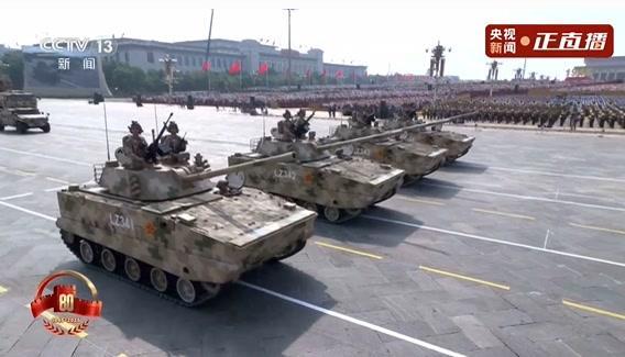 歼16D歼20歼35A歼20S歼20A震撼亮相_新闻频道_中华网