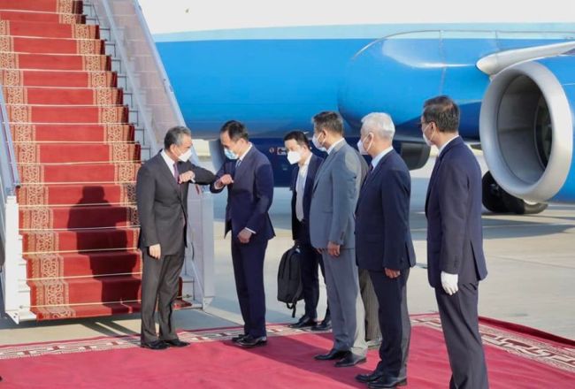 БНХАУ ын ГХЯ ны сайд Ван И Монголд айлчилж байна