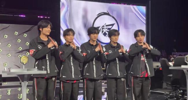 RW战胜JDG 史诗级翻盘引爆热议_中华网